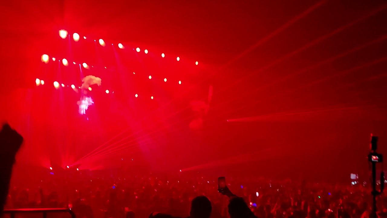 Dooms Night 2019 Sam feldt (Vancouver) - YouTube