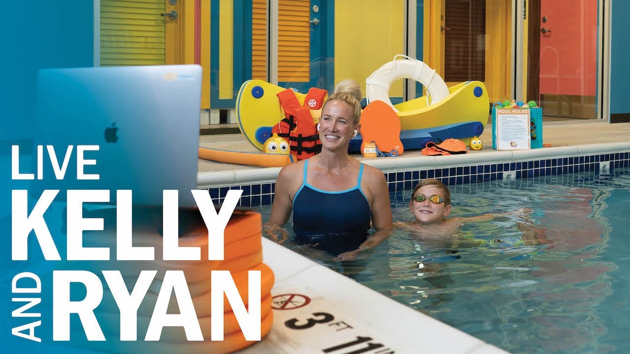Goldfish Swim School Makes a SPLASH on LIVE with Kelly and Ryan - YouTube