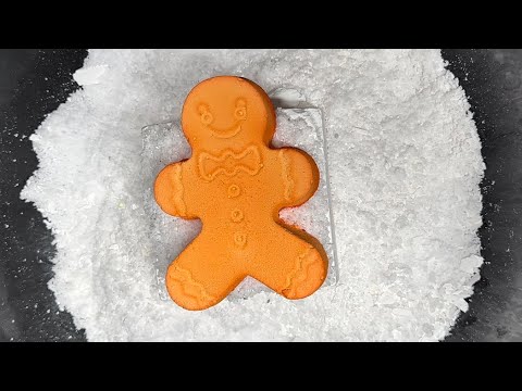 Christmas Eve!| Glitter 💣 & Gingerbread Man | Gym Chalk ASMR| Oddly ...