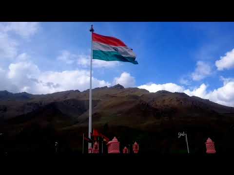 Aasmano se uncha tiranga rahe
