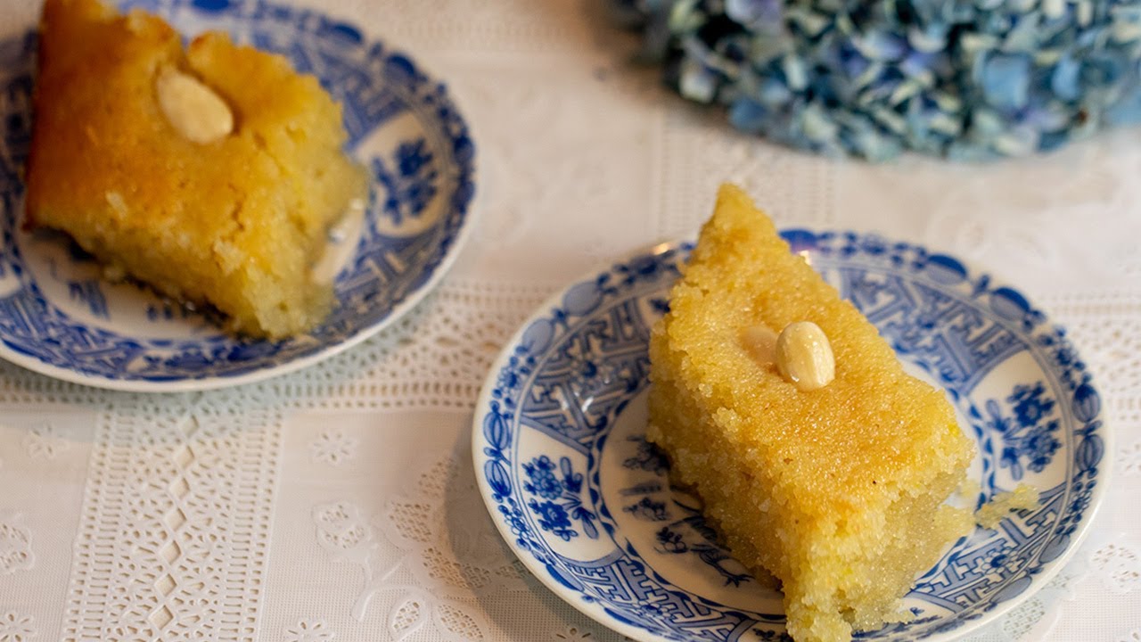 Samali Cake: Greek Semolina Cake (no eggs) - YouTube
