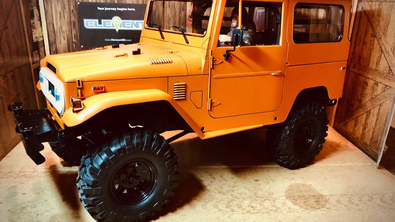 RC4WD Gelande II Toyota Cruiser FJ40, build series part 2 - YouTube