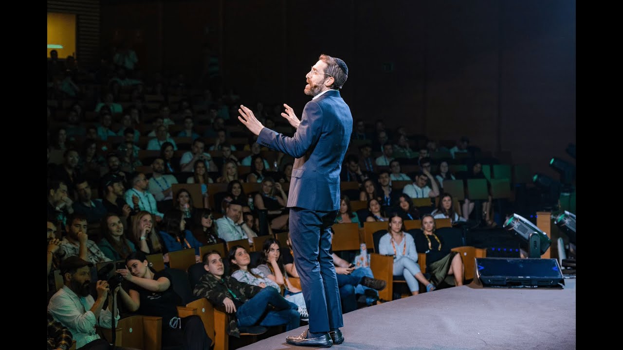 Charlie Harary on What Makes A Hero - YouTube