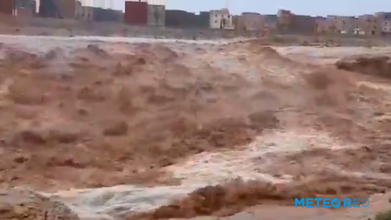 Heavy rains in Morocco's southern Atlas Mountains. - YouTube
