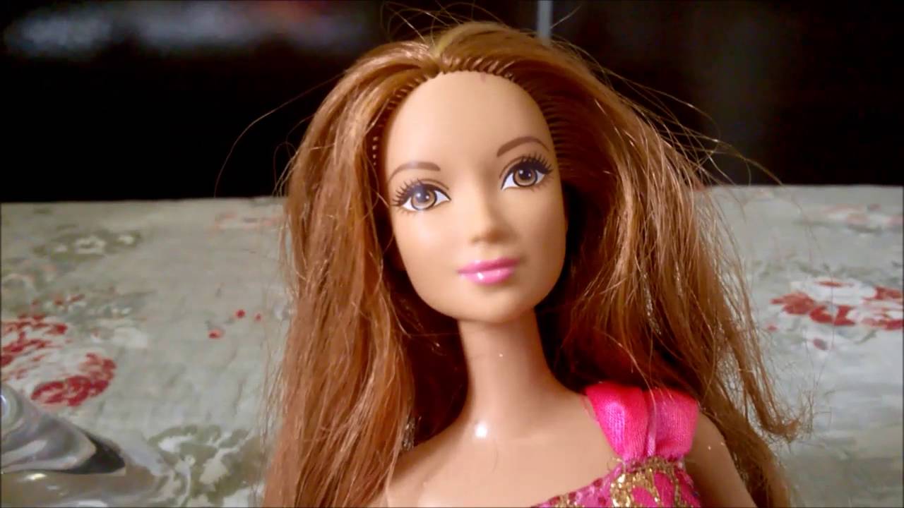 Novela da Barbie 1 Cirurgia - YouTube
