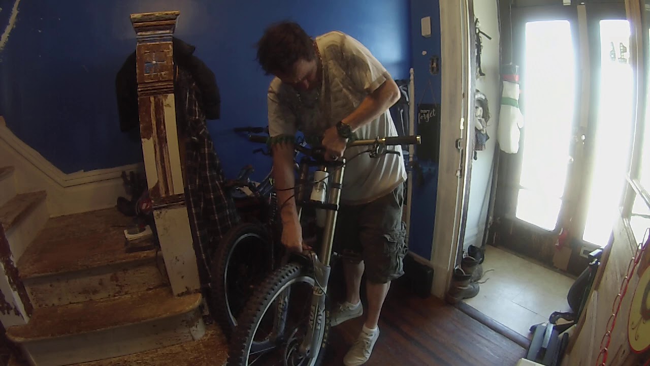Fox 40 clicking Coil sleeve click - YouTube