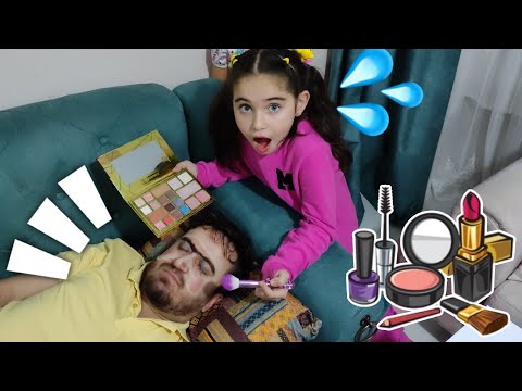 MAKYAJ YAPTIK !! AMA BABASINA UYURKEN ŞAKA YAPTIK !! SÜRPRİZ SONLU !!