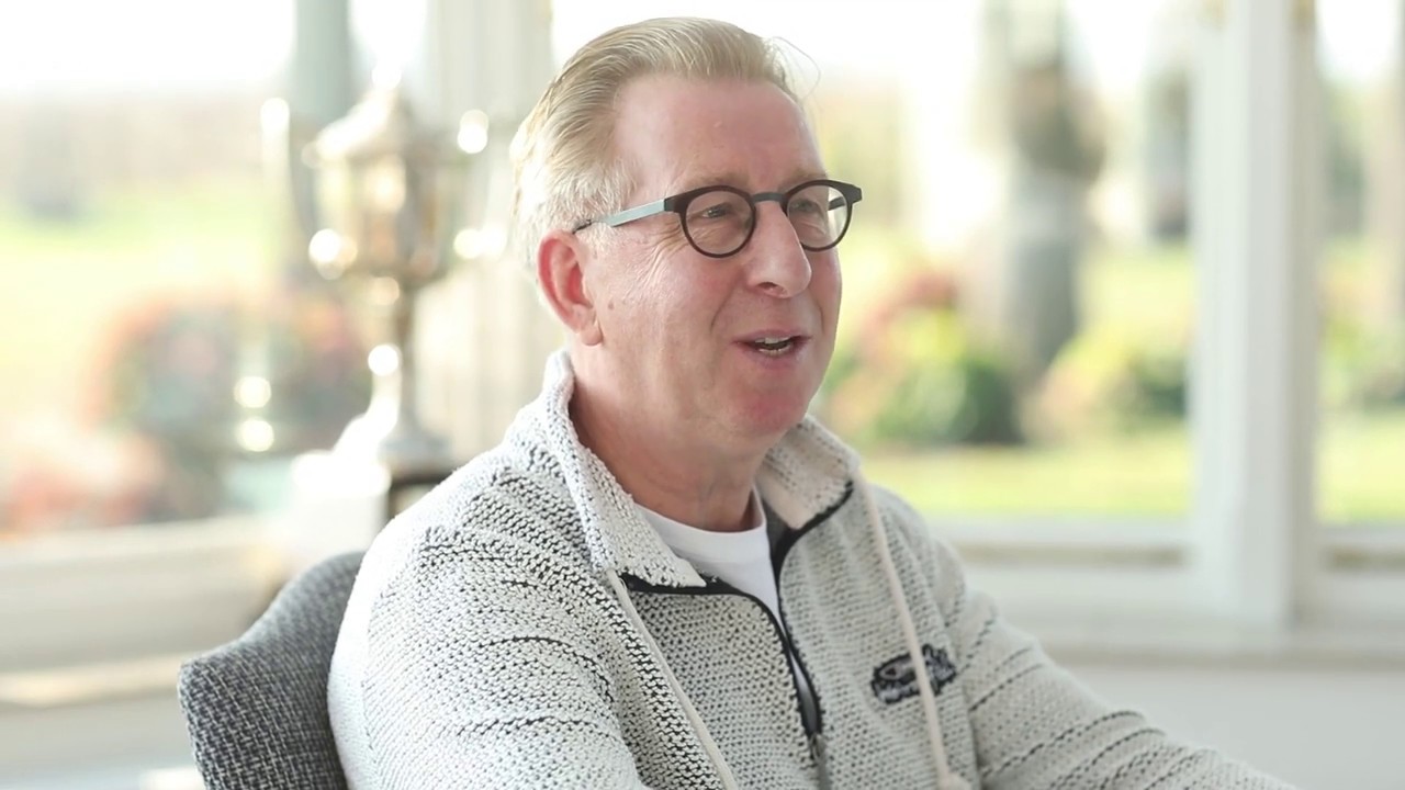 Gerard Koopman Pigeons with DNA - YouTube