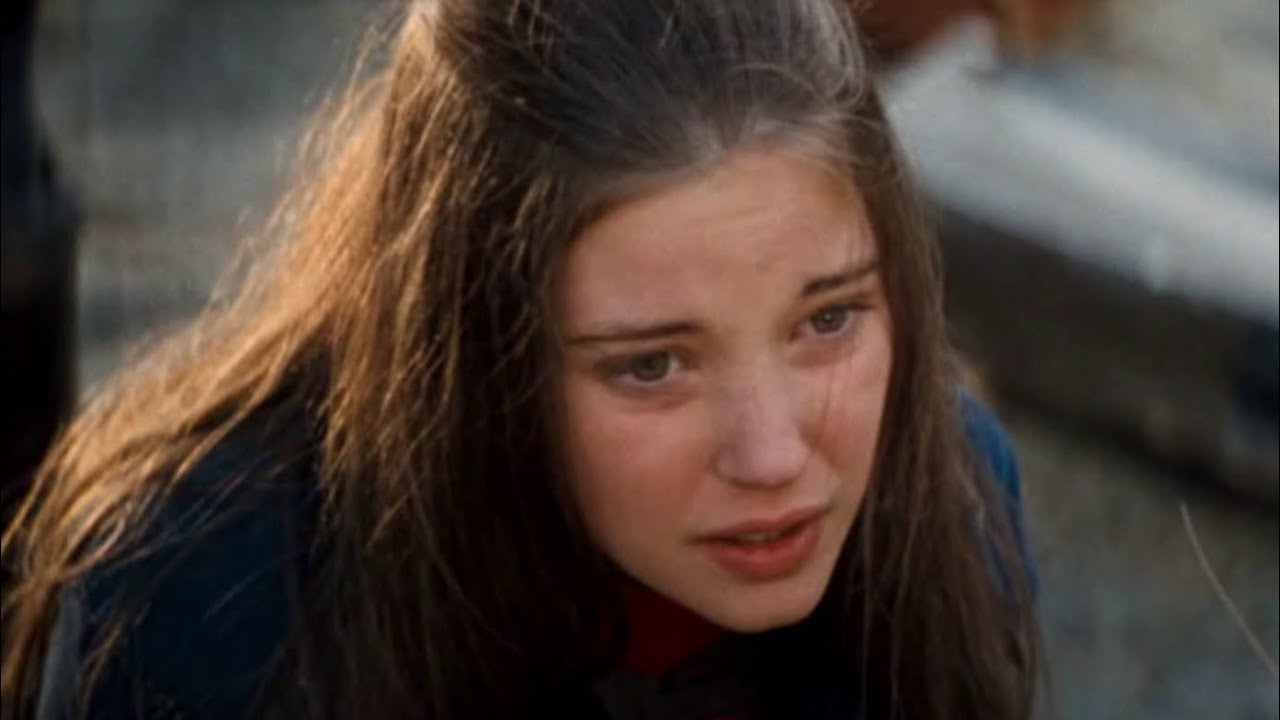 Lynne Frederick, Remembered 25 Years Later - YouTube