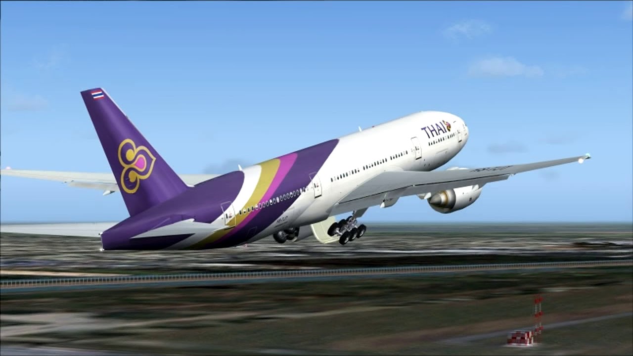 TG323 777-200ER THAI AIRLINES BANGKOK - DELHI - YouTube