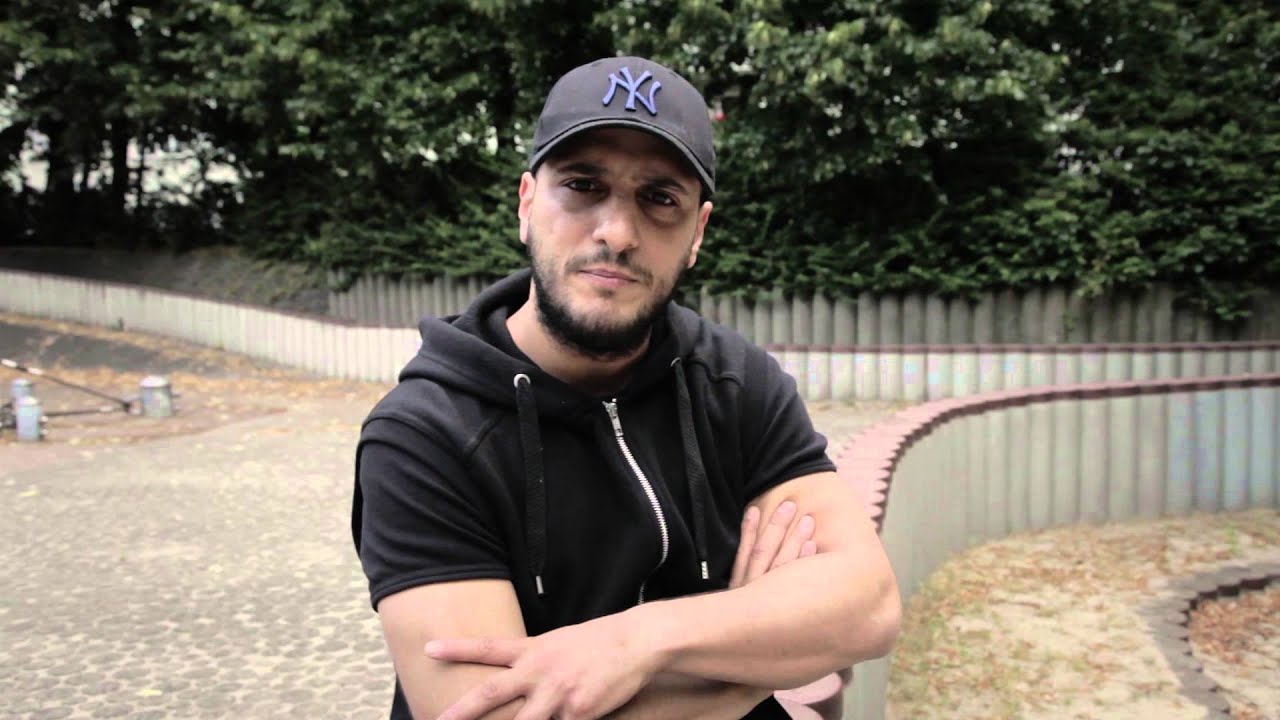 ALPA GUN - ANSAGE ZUM GUZS ALBUM [GEBOREN UM ZU STERBEN] - YouTube