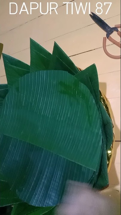 dasaran tumpeng dan cara melipat daun hiasan tumpeng #agustusan #tumpengcantik #shorts - YouTube