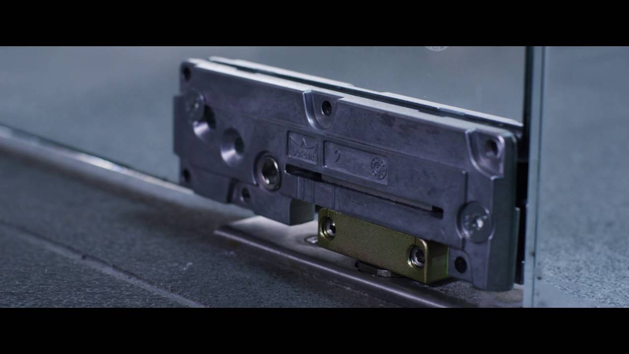 Introducing DORMA MUNDUS patch fittings - YouTube