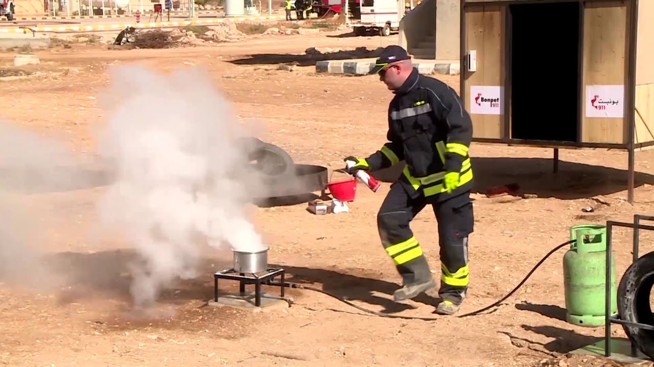 Bonpet Spray (Aerosol) test with Oil fire in JORDAN - YouTube