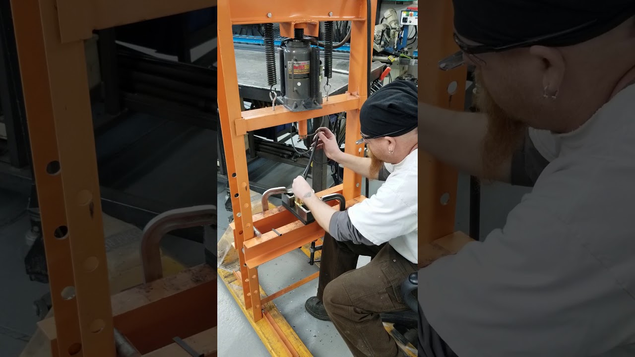 Simple keyway slot broaching using a cheap Harbor Freight 20 ton press ...