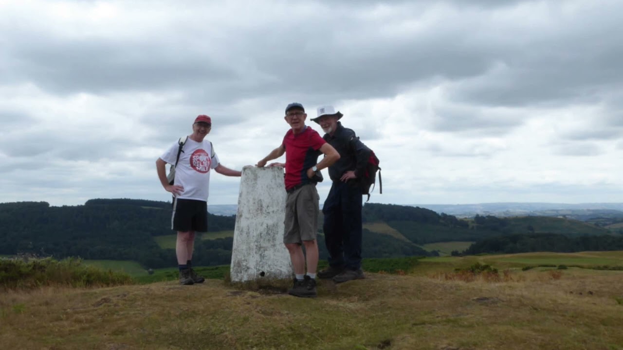 The Dingle and Y Golfa from Welshpool - YouTube