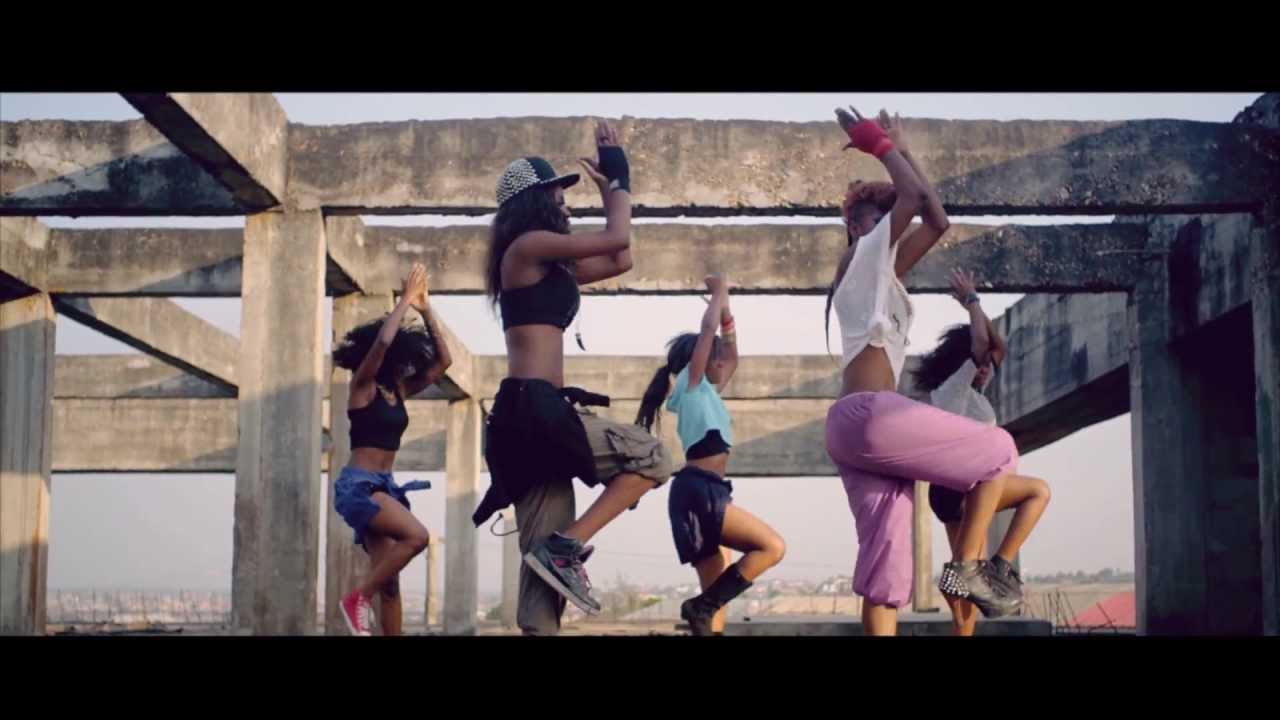 Crystals - Ringtone [Official Video] - YouTube