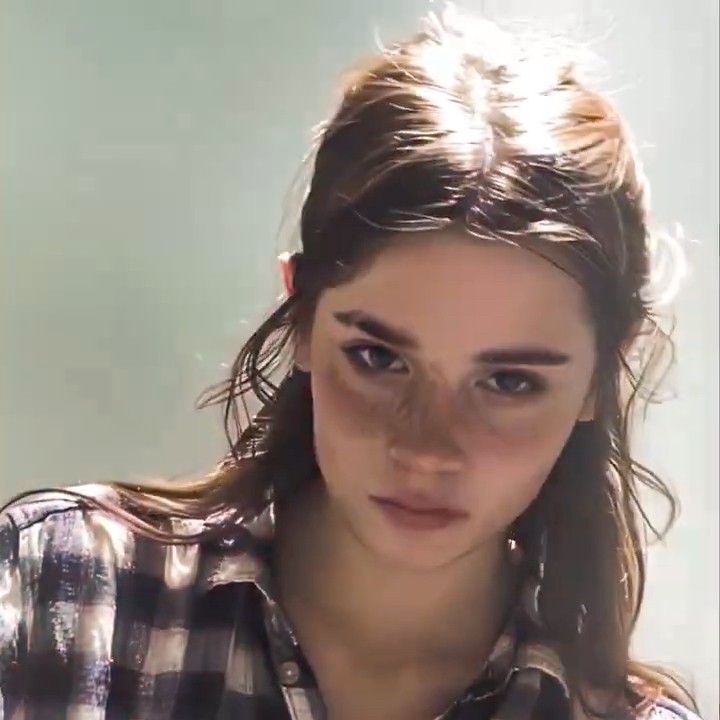 Ellie In Game VS Ellie In Real Life 🔥 Starly #thelastofus #ellie #anime ...