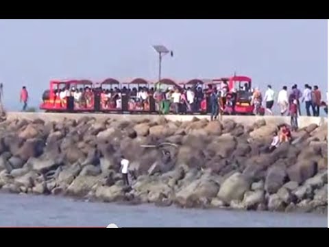 Thrilling Toy Train Ride At The Elephanta Island Caves, Mumbai ...
