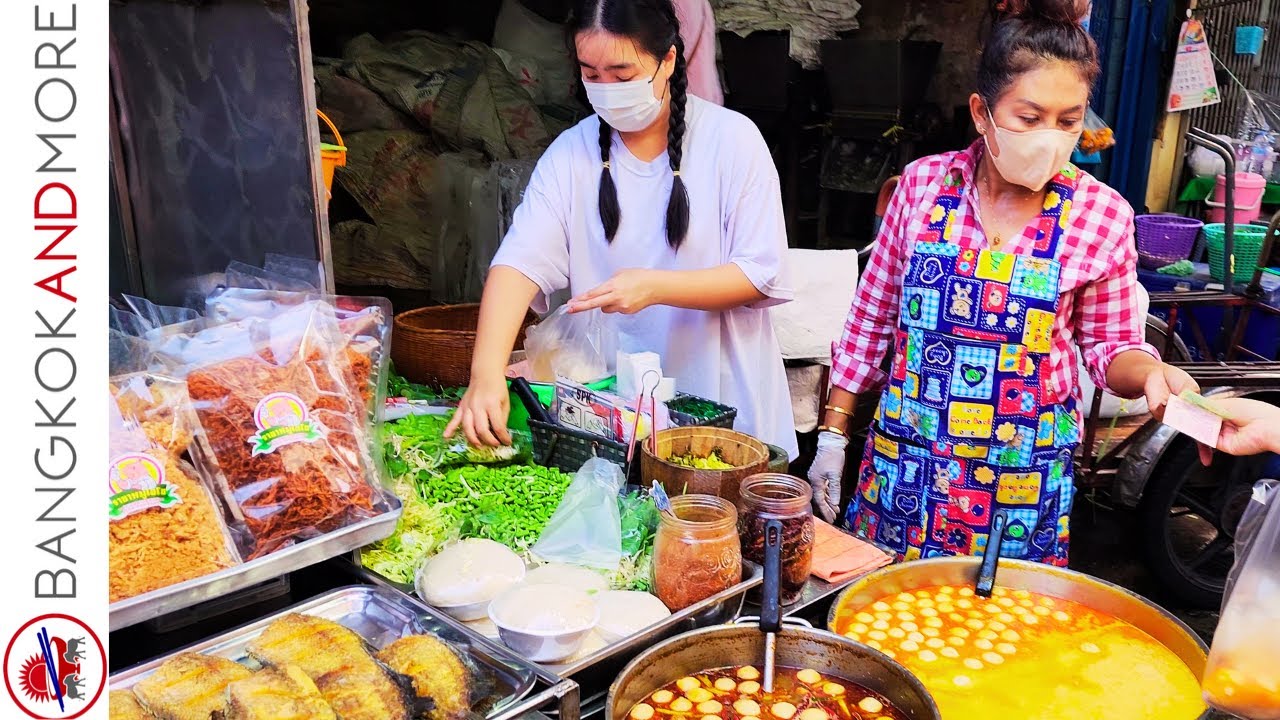 Why BANGKOK is the STREET FOOD Capital of the WORLD: Trok Mor Morning ...