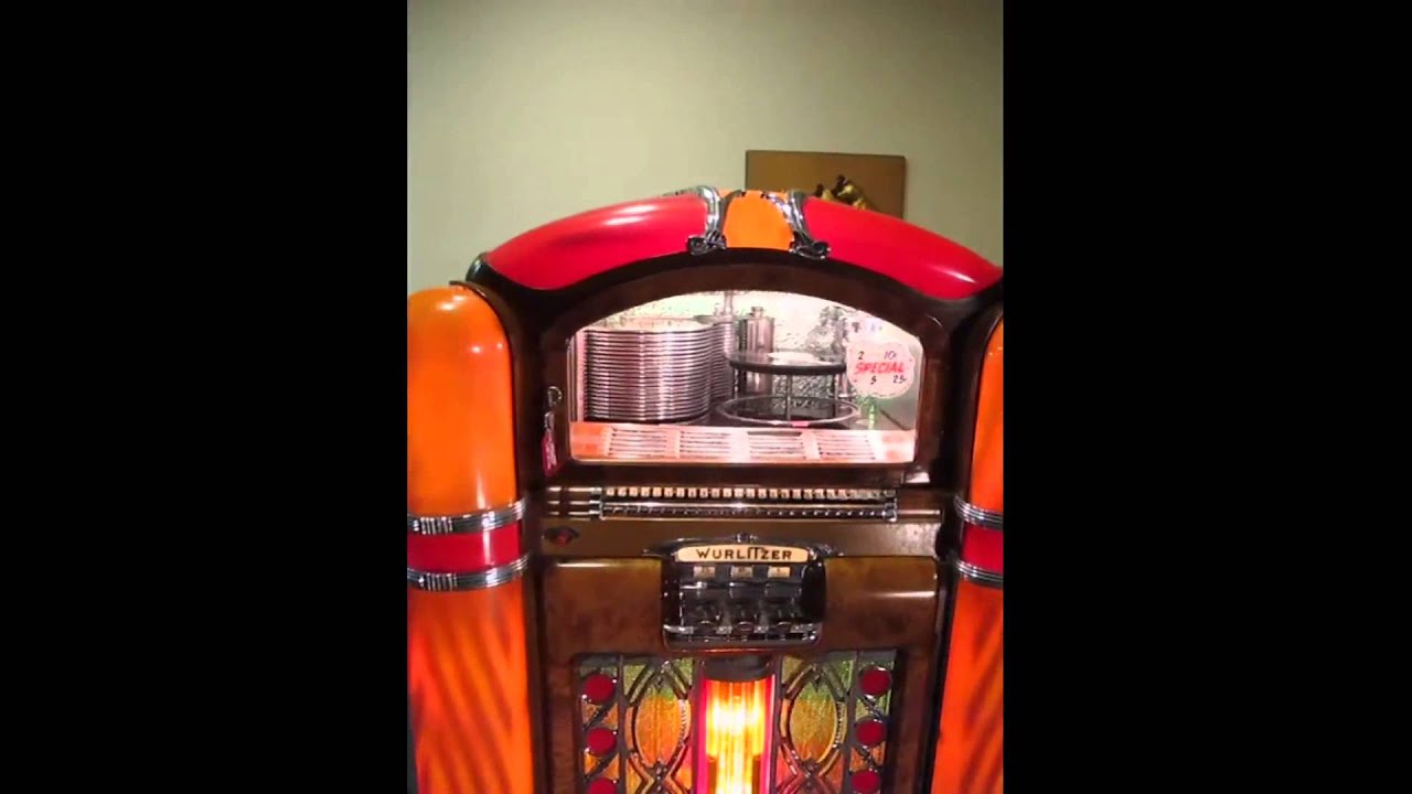 Wurlitzer 800 Juke Box - YouTube