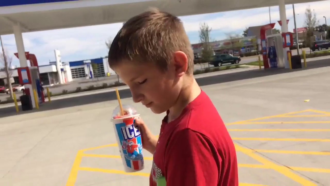 RICKY ROCKETS GRAND OPENING!!!!??????!?? - YouTube