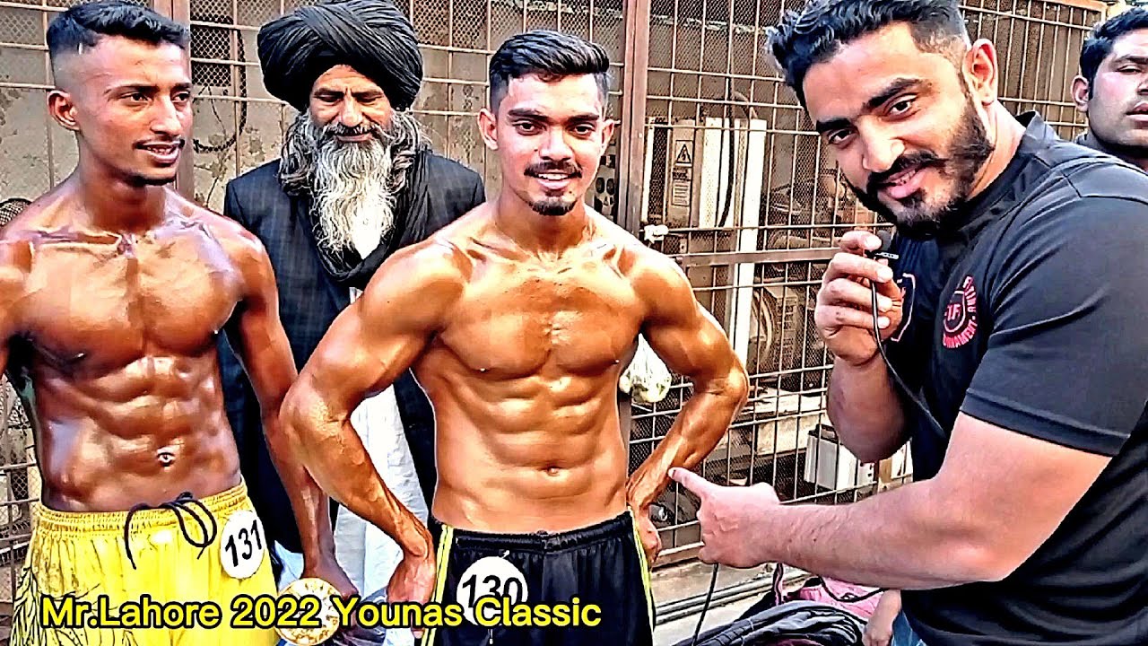 Super Shredded Boys - YouTube