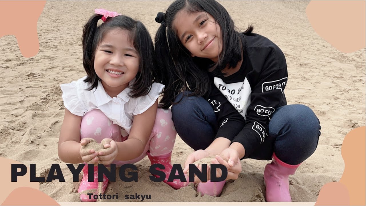 Playing sand at tottori sakyu (japan) - YouTube
