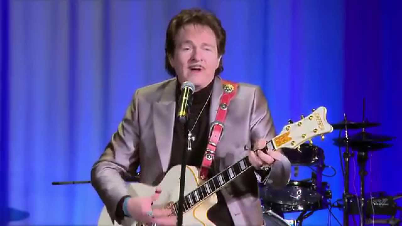 REGGIE VINSON "I AM THE WAY" - YouTube