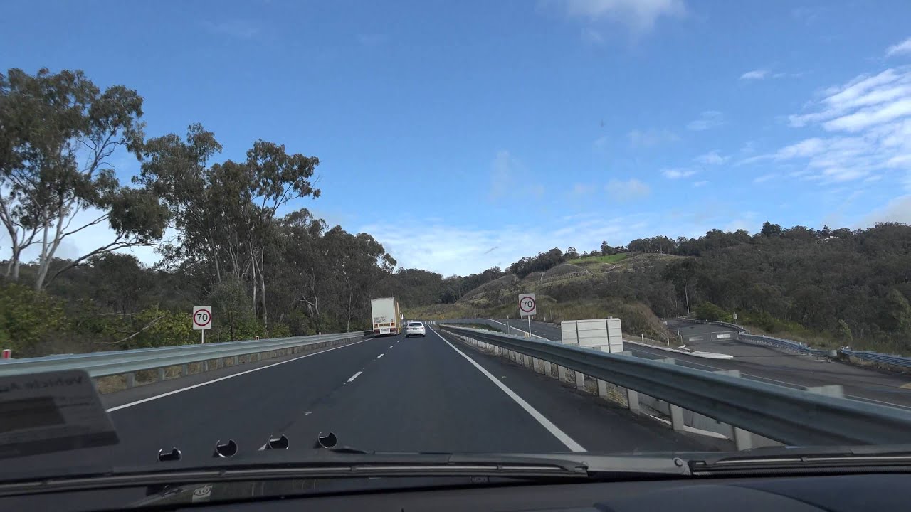 Driving Up The Toowoomba Range in the V8 Twin Turbo Diesel Landcruiser ...