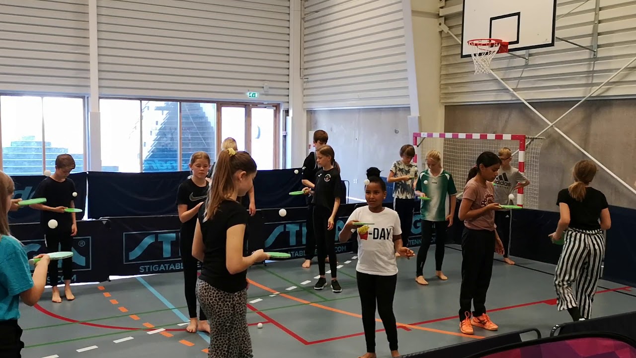 Fredensborg Skole Lokalstævne Klassens Jonglører - YouTube