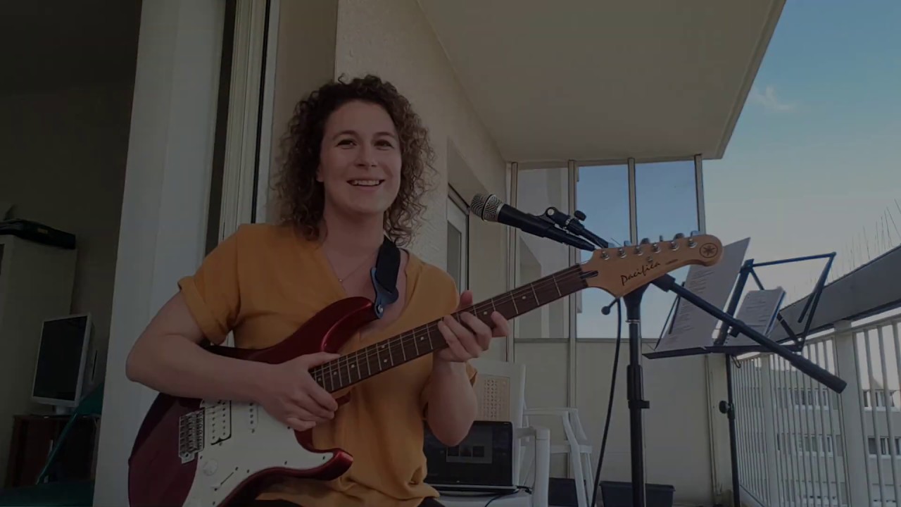 Charlène D. - Shallow-Lady Gaga, B. Cooper - YouTube