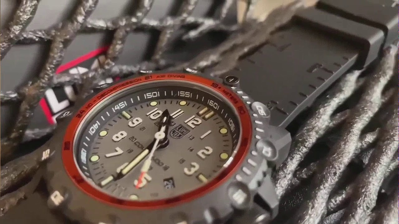 NEW Luminox 3301 COMMANDO FROGMAN Series - YouTube