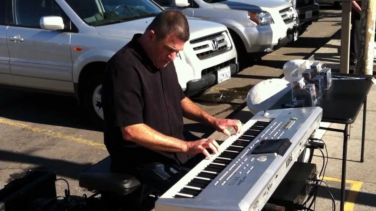 Kevin Kooyumjian Performing "Ocean Blue" at Fisherman's Wharf - YouTube