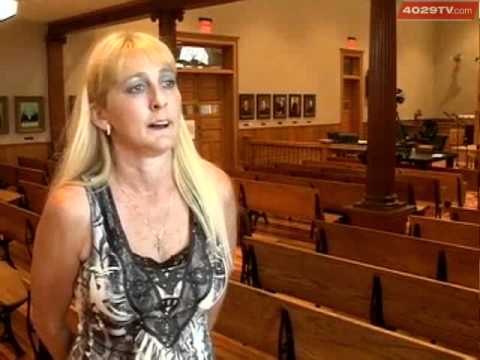 Judge Gunn Begins National TV Show - YouTube