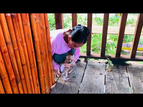 Jasmine too much Miss her mom - YouTube