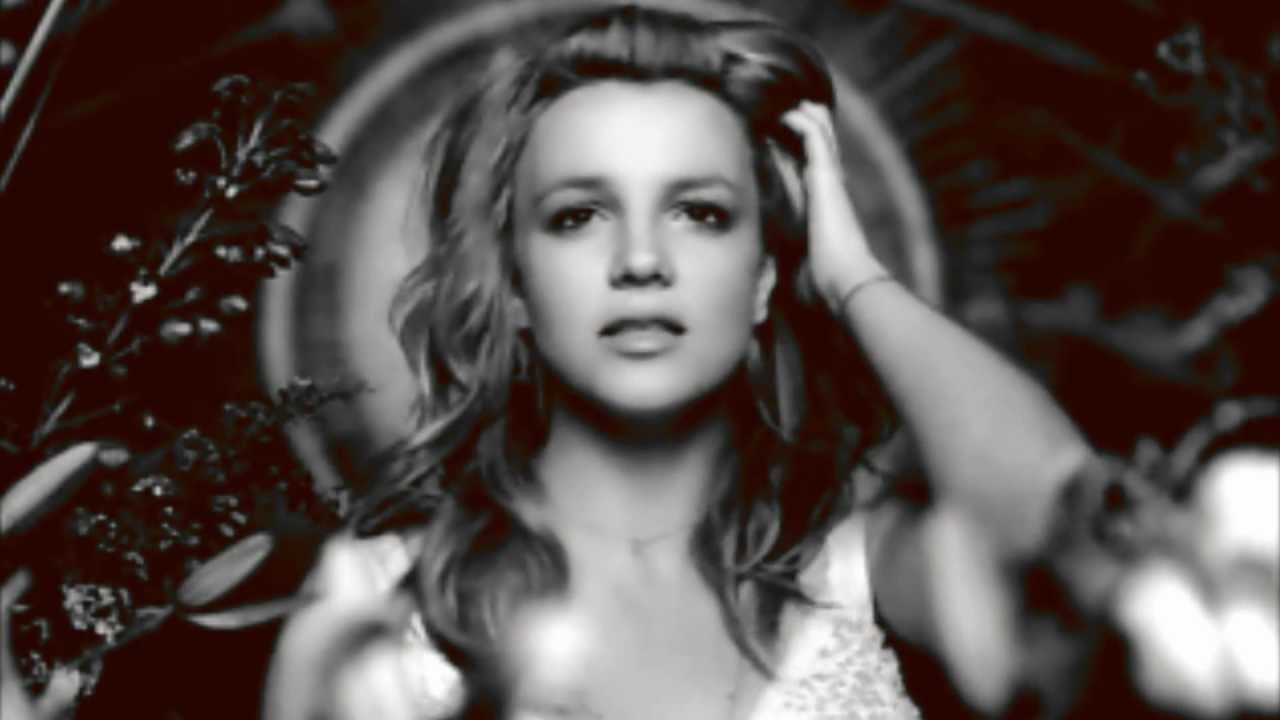 Malibu - Hole ft. Britney Spears - YouTube