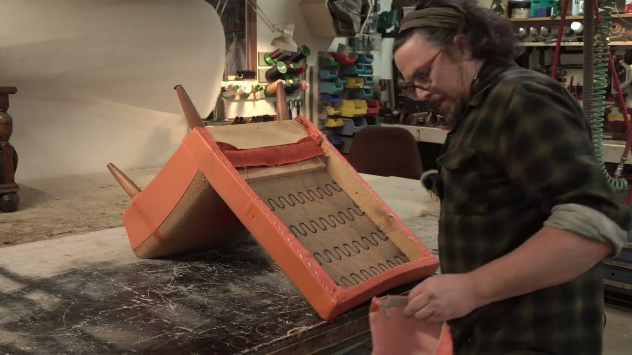 A Retro Restoration that you can do. - YouTube