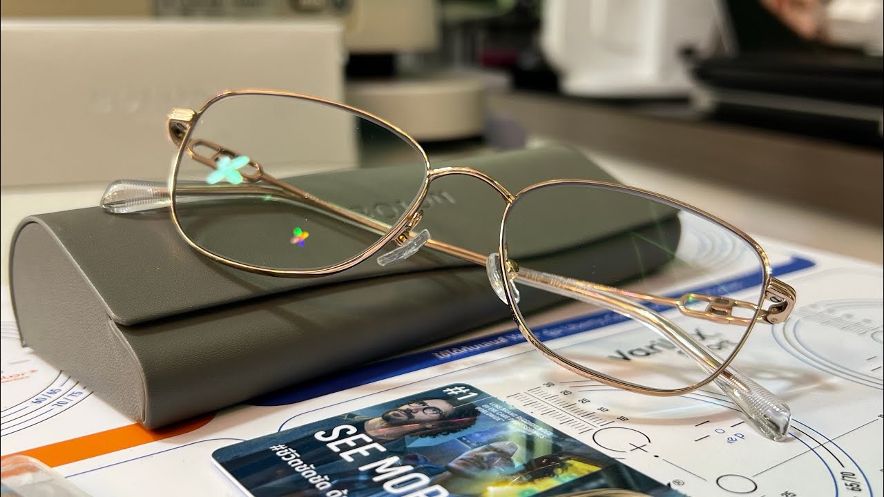 กรอบแว่นตา BOLON titanium ใส่เลนส์ Essilor Digitime room | titanium ...