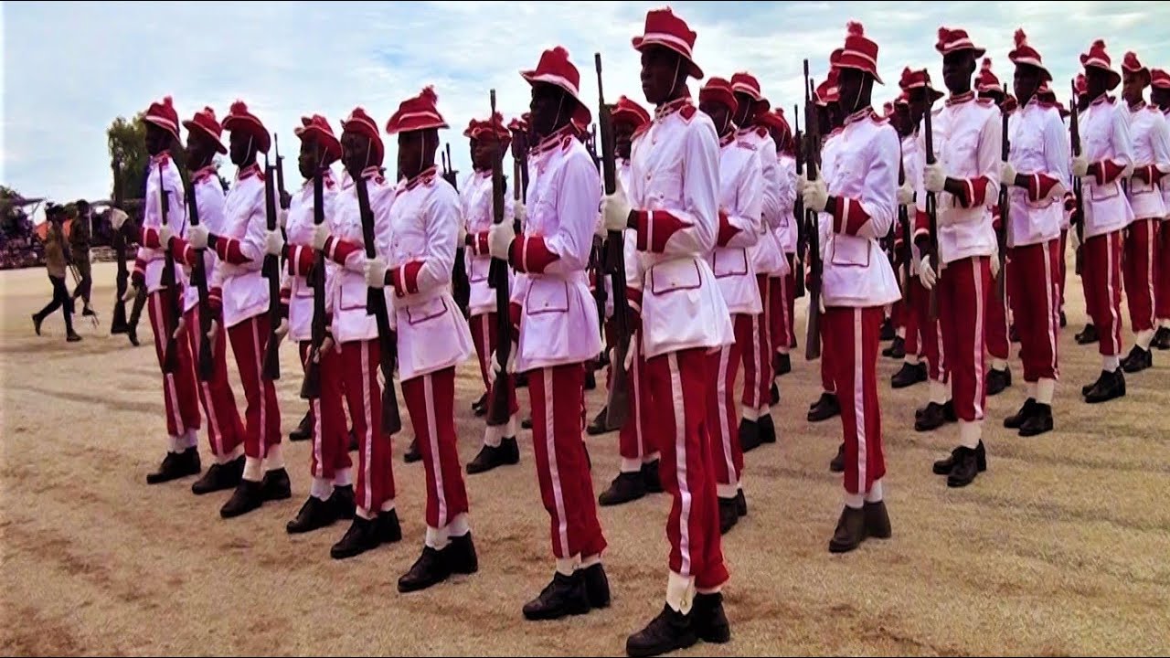 In A New Attires, See How Depot Nigerian Army Performed A Beautiful ...