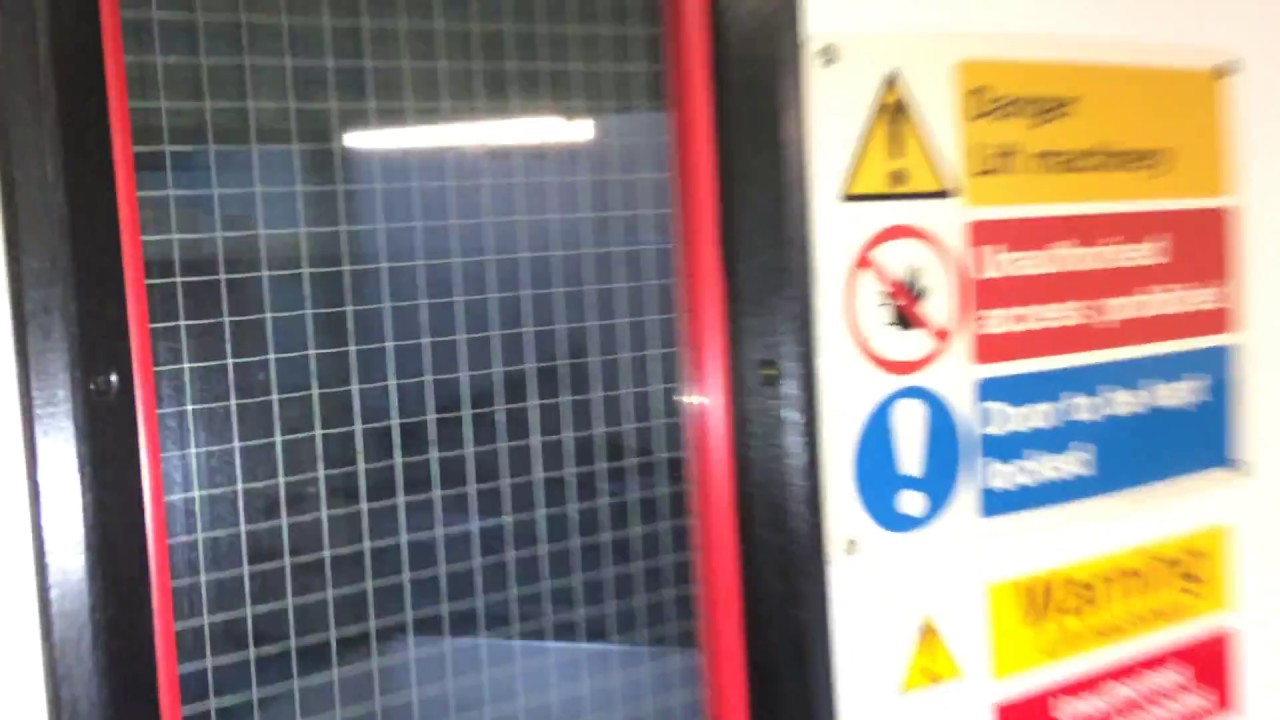 Strange Bottom Drive Lift @ Royal Oldham Hospital - YouTube