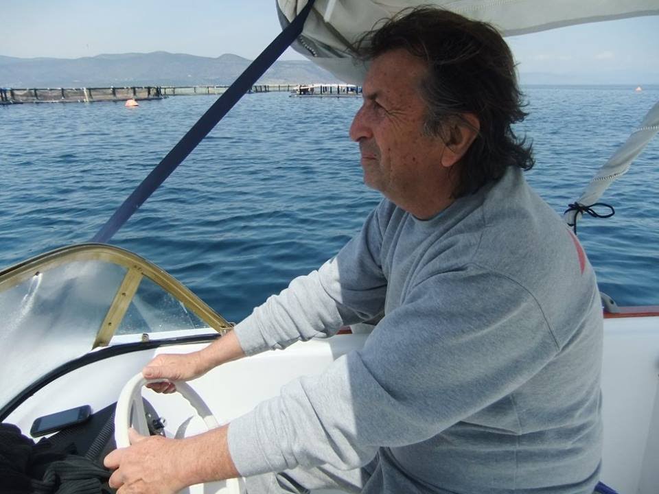 ΜΗΝ ΚΑΝΕΙΣ ΟΝΕΙΡΑ ΤΡΕΛΑ (ΚΑΡΑΟΚΕ-ΠΕΡΙ) - YouTube