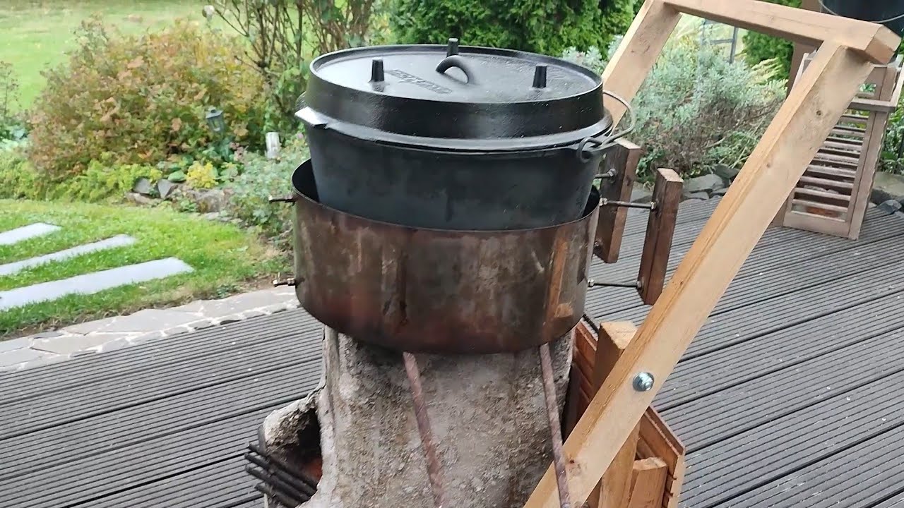 Rocket Stove DIY - How to cook Dutch Oven Gulasch Soup - YouTube