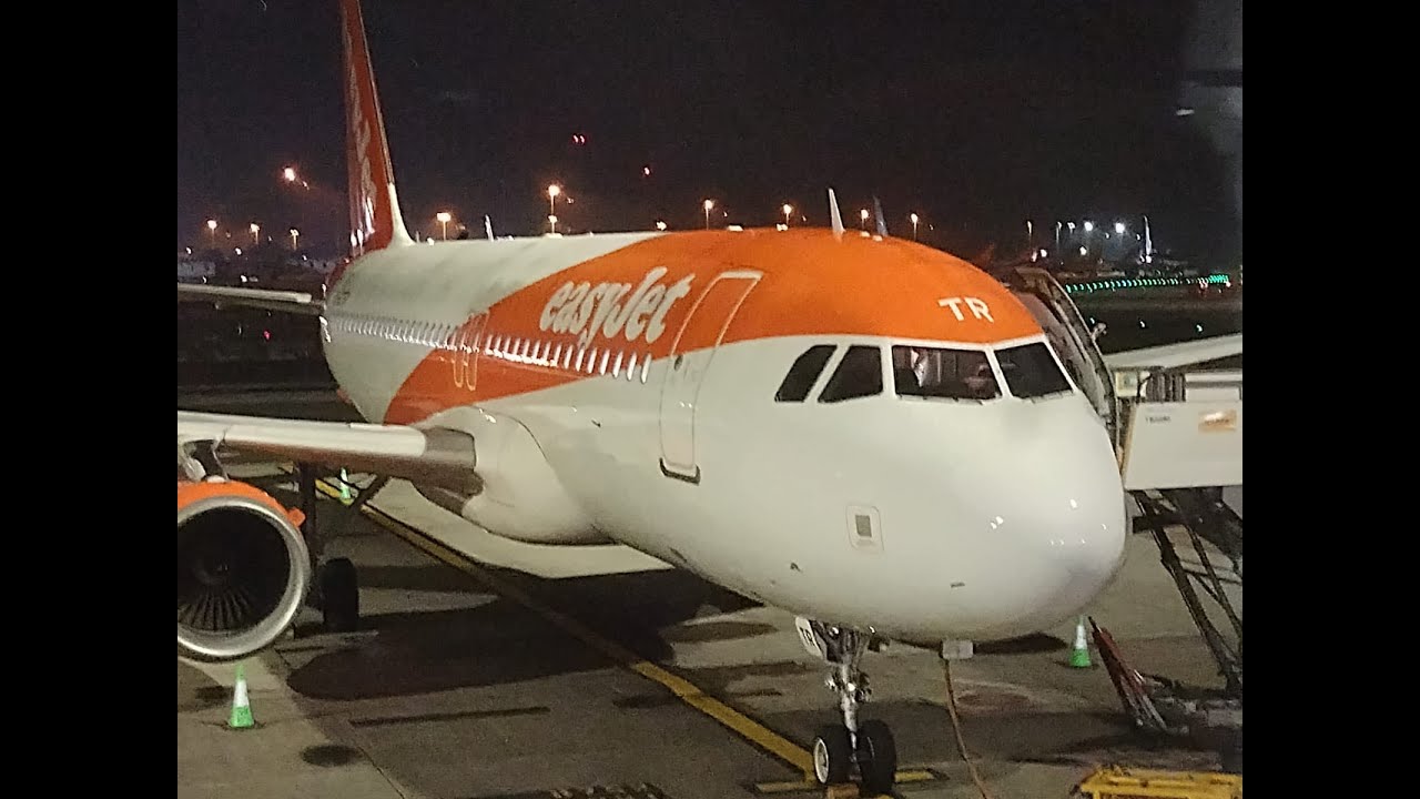 (4K) Easyjet Airbus A320-214 G-EZTR On Flight U22161 From Manchester To ...