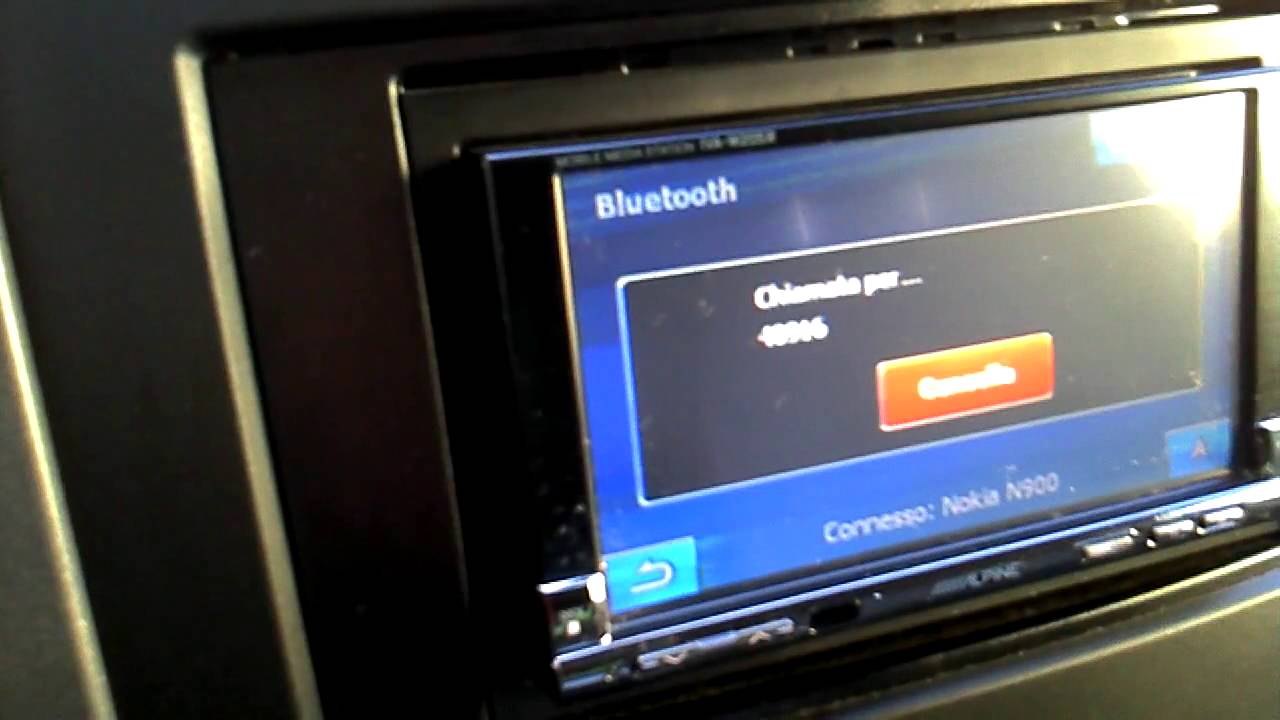 Автомагнитола Alpine IVA-W205R - YouTube