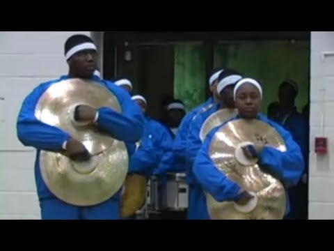 2007 Suave House Percussion Feature - Stephenson Drumline - YouTube