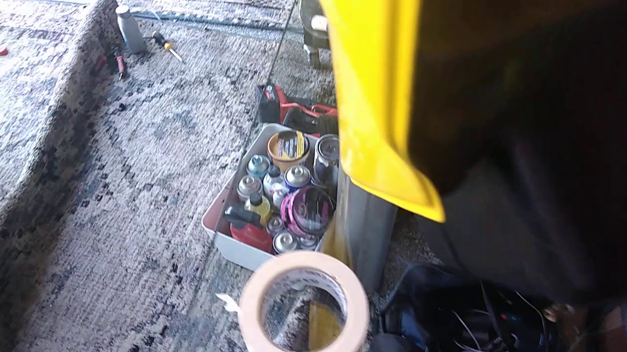 Yamaha FZ750 cafe Racer build episode 32 - YouTube