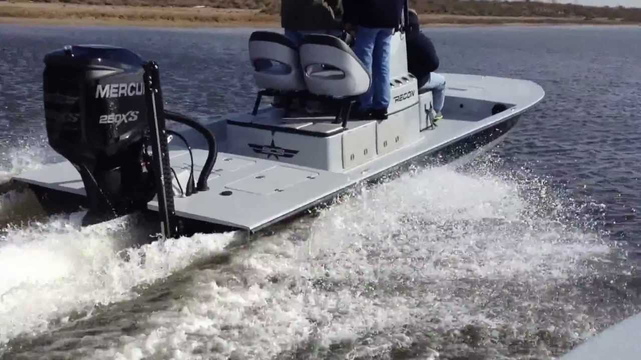 SCB Recon / Mercury 250 ProXS - YouTube