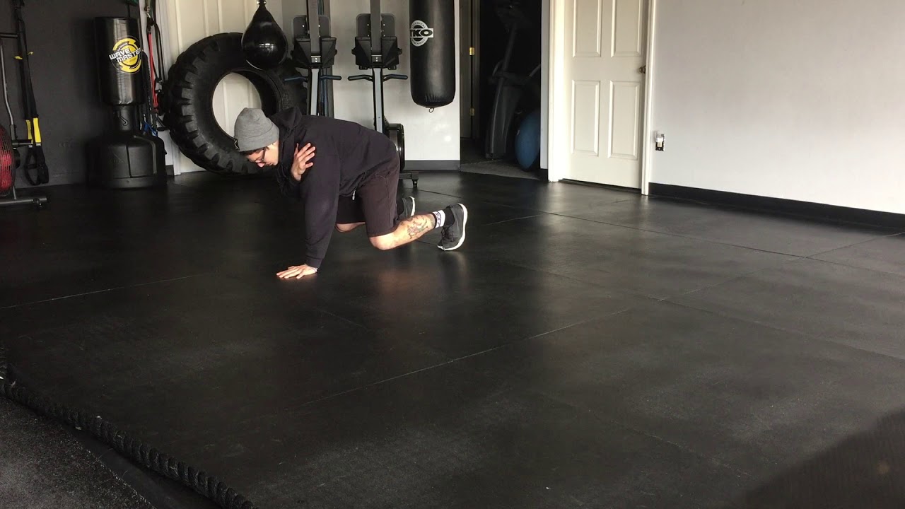Bear Crawl Position Shoulder Taps - YouTube
