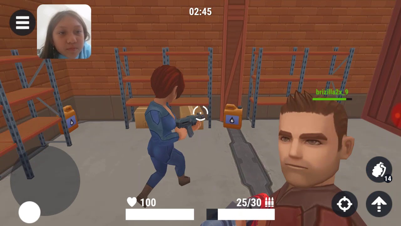 I PLAYED HIDE ONLINE WITH BRIZILLA!! - YouTube